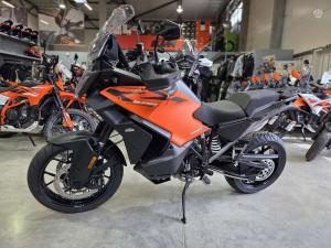 Orange KTM Super Adventure 2026 in Vilnius, with an engine capacity of 1.35 L and mileage of 0 thousand km for 20570 €, photo 7 on AUTOMOTO.COM.LV