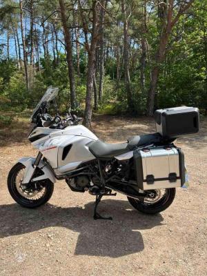 Balts KTM Super Adventure 2016 Viļņa, ar dzinēja tilpumu 1.30 L un nobraukumu 78 tūkst. km par 6990 €, foto 2 vietnē AUTOMOTO.COM.LV