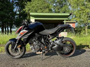 Черный КТМ Super Duke 2017 в Таллин, объемом двигателя 1.29 л и пробегом 90 тыс. км за 5900 €, фото 4 на AUTOMOTO.COM.LV