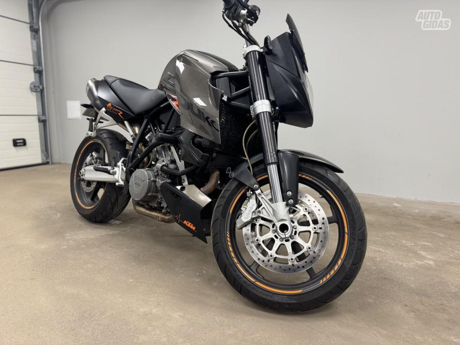 Коричневый КТМ Super Duke 2009 в Юрбаркас, объемом двигателя 1.00 л и пробегом 40 тыс. км за 4000 €, фото 6 на AUTOMOTO.COM.LV