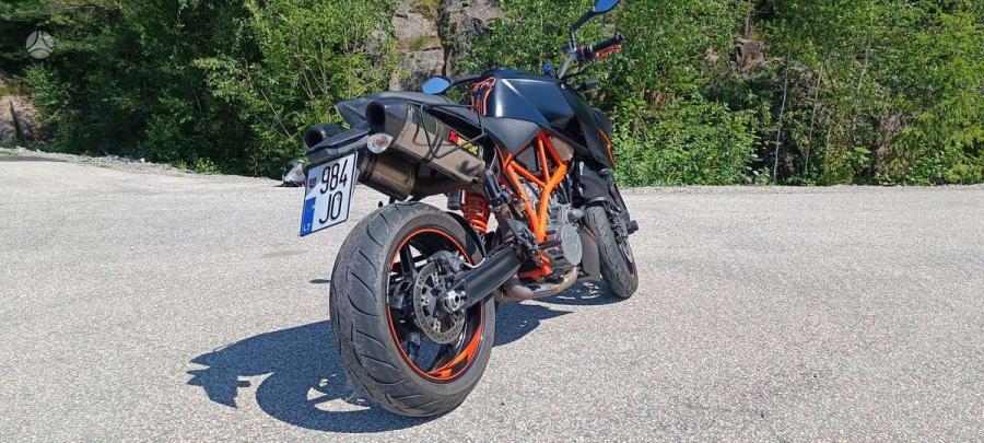 KTM Super Duke 2013 in Vilkaviskis, with an engine capacity of 1.00 L and mileage of 13 thousand km for 4200 €, photo 4 on AUTOMOTO.COM.LV