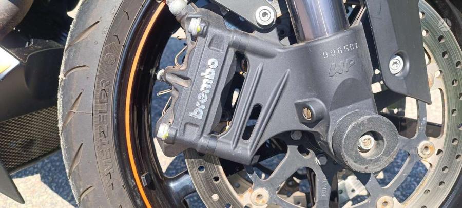 KTM Super Duke 2013 in Vilkaviskis, with an engine capacity of 1.00 L and mileage of 13 thousand km for 4200 €, photo 11 on AUTOMOTO.COM.LV