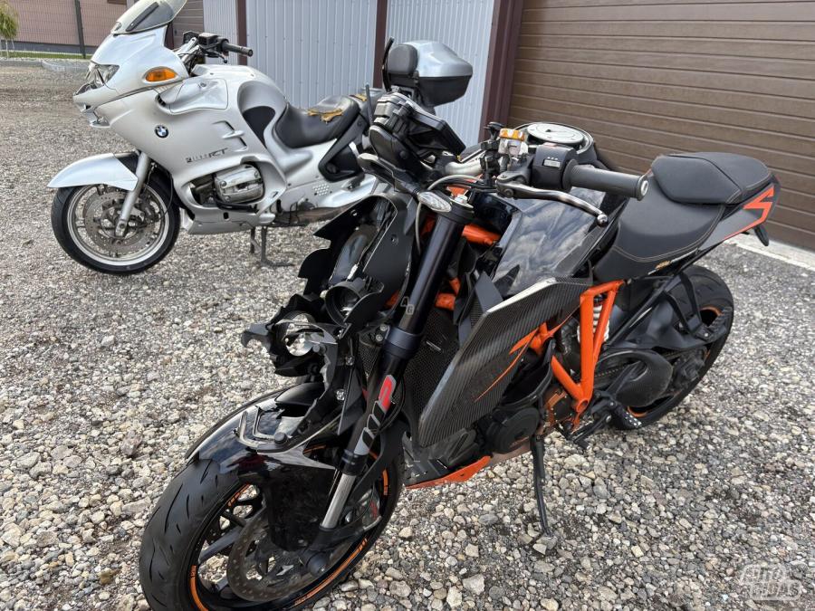 KTM Super Duke 2014 Kelmė, ar dzinēja tilpumu 1.29 L un nobraukumu 0 tūkst. km par 2430 €, foto 8 vietnē AUTOMOTO.COM.LV