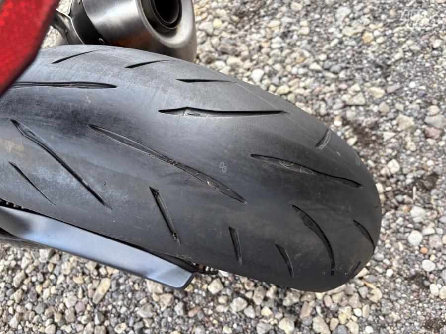 KTM Super Duke 2014 Kelmė, ar dzinēja tilpumu 1.29 L un nobraukumu 0 tūkst. km par 2430 €, foto 12 vietnē AUTOMOTO.COM.LV
