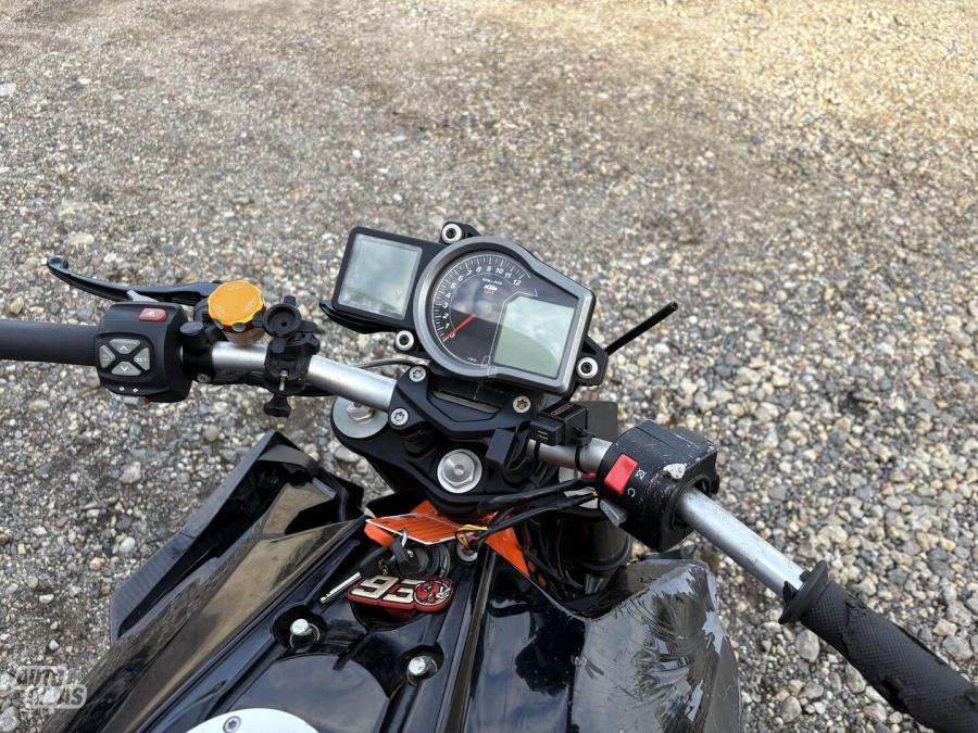 KTM Super Duke 2014 Kelmė, ar dzinēja tilpumu 1.29 L un nobraukumu 0 tūkst. km par 2430 €, foto 16 vietnē AUTOMOTO.COM.LV
