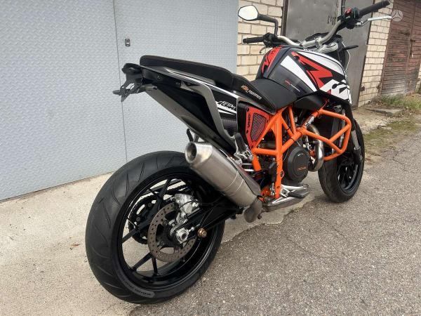 KTM Super Duke 2014 Birštonas, ar dzinēja tilpumu 0.69 L un nobraukumu 39 tūkst. km par 3499 €, foto 8 vietnē AUTOMOTO.COM.LV