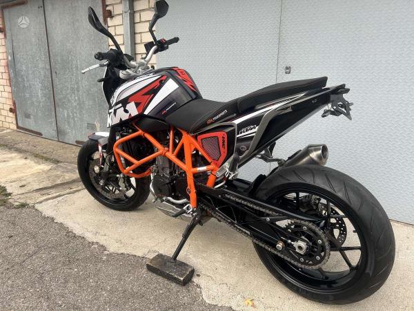 KTM Super Duke 2014 Birštonas, ar dzinēja tilpumu 0.69 L un nobraukumu 39 tūkst. km par 3499 €, foto 9 vietnē AUTOMOTO.COM.LV