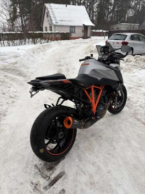 KTM Super Duke 2018 in Vilnius, with an engine capacity of 1.29 L and mileage of 23 thousand km for 4500 €, photo 3 on AUTOMOTO.COM.LV