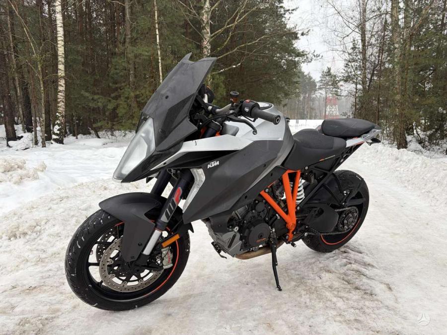 KTM Super Duke 2018 in Vilnius, with an engine capacity of 1.29 L and mileage of 23 thousand km for 4500 €, photo 5 on AUTOMOTO.COM.LV