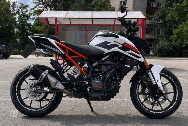 KTM Super Duke 2018 in Kaunas, with an engine capacity of 0.13 L and mileage of 31 thousand km for 2550 €, photo 2 on AUTOMOTO.COM.LV