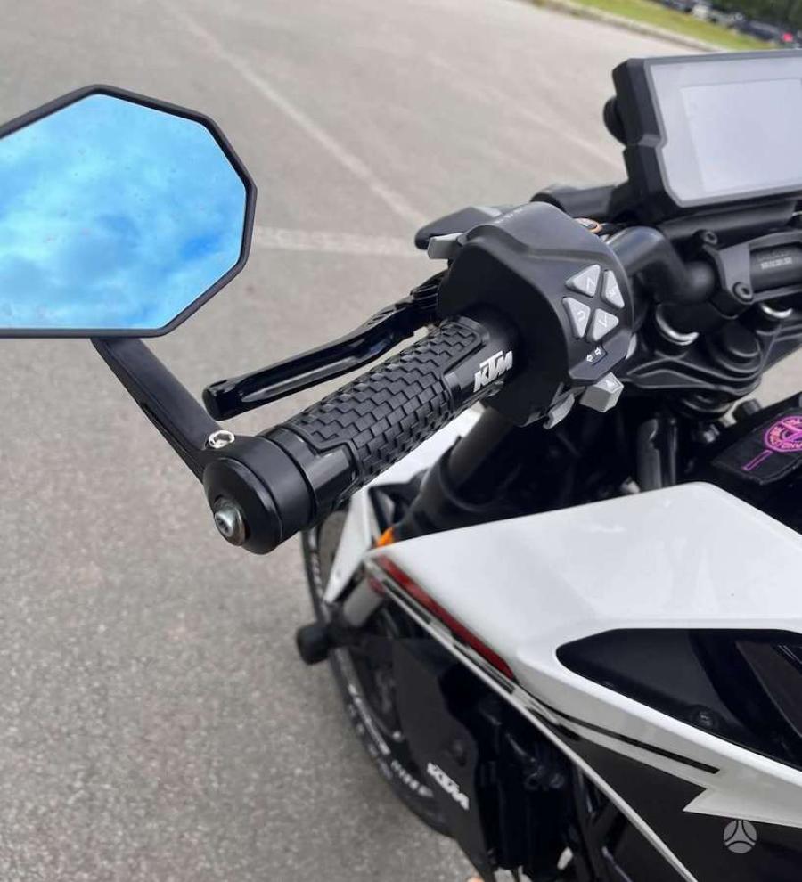 KTM Super Duke 2018 in Kaunas, with an engine capacity of 0.13 L and mileage of 31 thousand km for 2550 €, photo 7 on AUTOMOTO.COM.LV