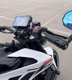 KTM Super Duke 2018 in Kaunas, with an engine capacity of 0.13 L and mileage of 31 thousand km for 2550 €, photo 9 on AUTOMOTO.COM.LV
