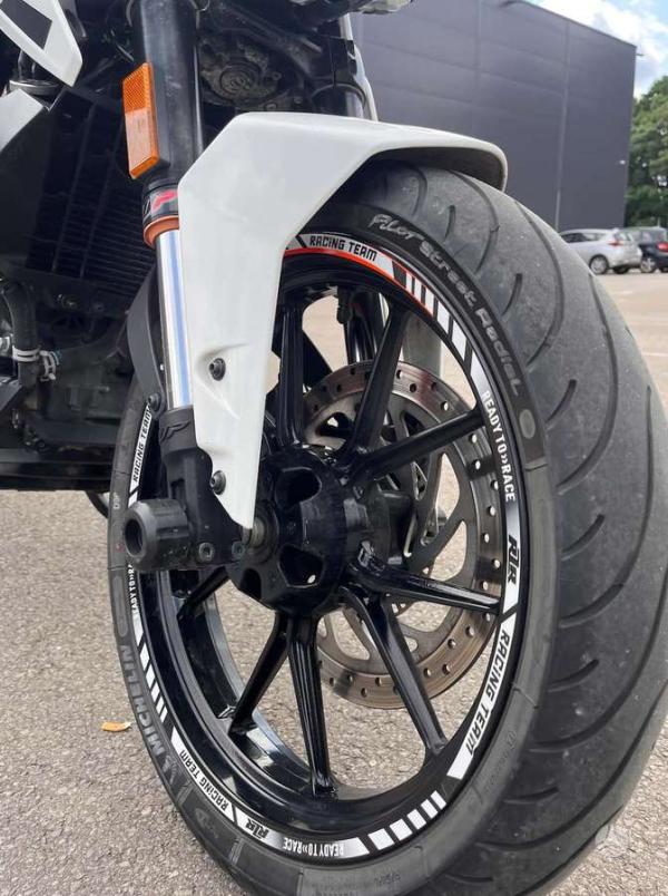 KTM Super Duke 2018 in Kaunas, with an engine capacity of 0.13 L and mileage of 31 thousand km for 2550 €, photo 9 on AUTOMOTO.COM.LV