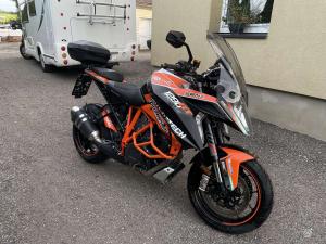 KTM Super Duke 2018 Kuršėnai, ar dzinēja tilpumu 1.30 L un nobraukumu 41 tūkst. km par 5600 €, foto 1 vietnē AUTOMOTO.COM.LV