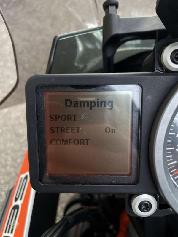 KTM Super Duke 2018 Kuršėnai, ar dzinēja tilpumu 1.30 L un nobraukumu 41 tūkst. km par 5600 €, foto 9 vietnē AUTOMOTO.COM.LV