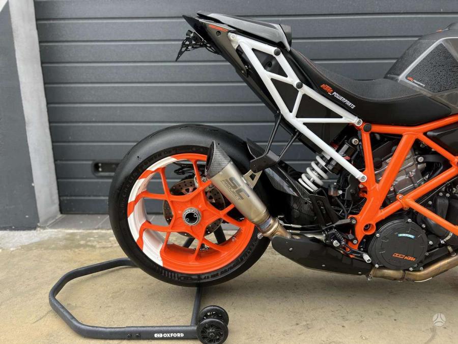 KTM Super Duke 2019 in Vilkaviskis, with an engine capacity of 1.30 L and mileage of 11 thousand km for 5700 €, photo 7 on AUTOMOTO.COM.LV