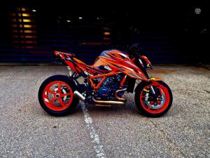 КТМ Super Duke 2023 в Вильнюс, объемом двигателя 1.29 л и пробегом 10 тыс. км за 13500 €, фото  на AUTOMOTO.COM.LV