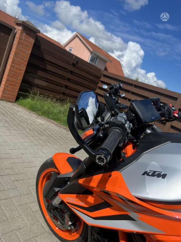KTM Super Duke 2023 in Klaipeda, with an engine capacity of 1.30 L and mileage of 10 thousand km for 12000 €, photo 2 on AUTOMOTO.COM.LV