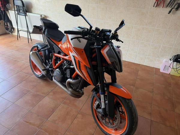 KTM Super Duke 2023 in Klaipeda, with an engine capacity of 1.30 L and mileage of 10 thousand km for 12000 €, photo 4 on AUTOMOTO.COM.LV