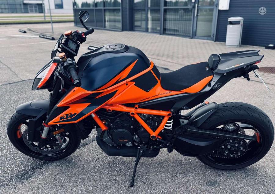 Oranžs KTM Super Duke 2021 Panevēža, ar dzinēja tilpumu 1.29 L un nobraukumu 29 tūkst. km par 11000 €, foto 7 vietnē AUTOMOTO.COM.LV