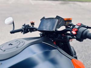 Oranžs KTM Super Duke 2021 Panevēža, ar dzinēja tilpumu 1.29 L un nobraukumu 29 tūkst. km par 11000 €, foto 8 vietnē AUTOMOTO.COM.LV