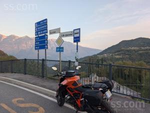 KTM Super Duke R 2016 in Riga, with an engine capacity of 1.30 L and mileage of 0 thousand km for 4800 €, photo 3 on AUTOMOTO.COM.LV