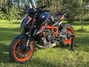 KTM Super Duke R 2024 in Daugavpils, with an engine capacity of 1.30 L and mileage of 0 thousand km for 16000 €, photo 5 on AUTOMOTO.COM.LV