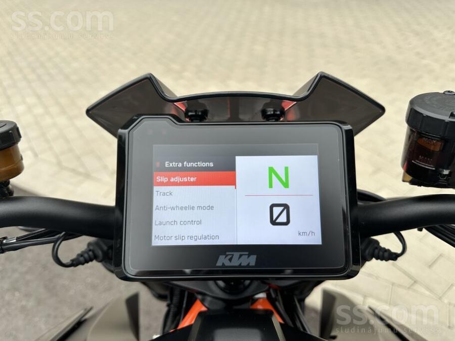 КТМ Super Duke R 2024 в Даугавпилс, объемом двигателя 1.30 л и пробегом 0 тыс. км за 15000 €, фото 7 на AUTOMOTO.COM.LV