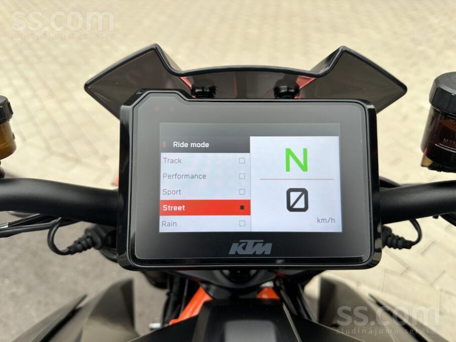 КТМ Super Duke R 2024 в Даугавпилс, объемом двигателя 1.30 л и пробегом 0 тыс. км за 15000 €, фото 9 на AUTOMOTO.COM.LV