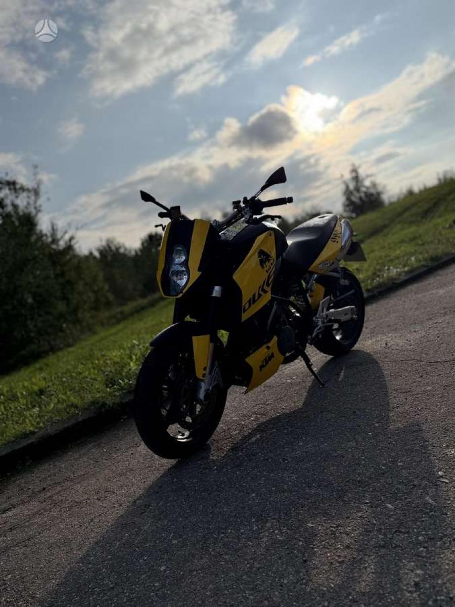 Yellow KTM Super Duke 2005 in Kaunas, with an engine capacity of 0.99 L and mileage of 41 thousand km for 2500 €, photo 3 on AUTOMOTO.COM.LV