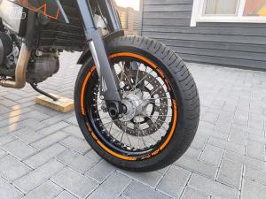 Melns KTM Supermoto 2007 Tauragė, ar dzinēja tilpumu 0.69 L un nobraukumu 24 tūkst. km par 2150 €, foto 11 vietnē AUTOMOTO.COM.LV