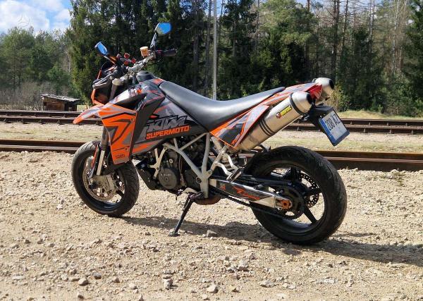 KTM Supermoto 2006 in Vilnius, with an engine capacity of 0.95 L and mileage of 42 thousand km for 3200 €, photo 3 on AUTOMOTO.COM.LV