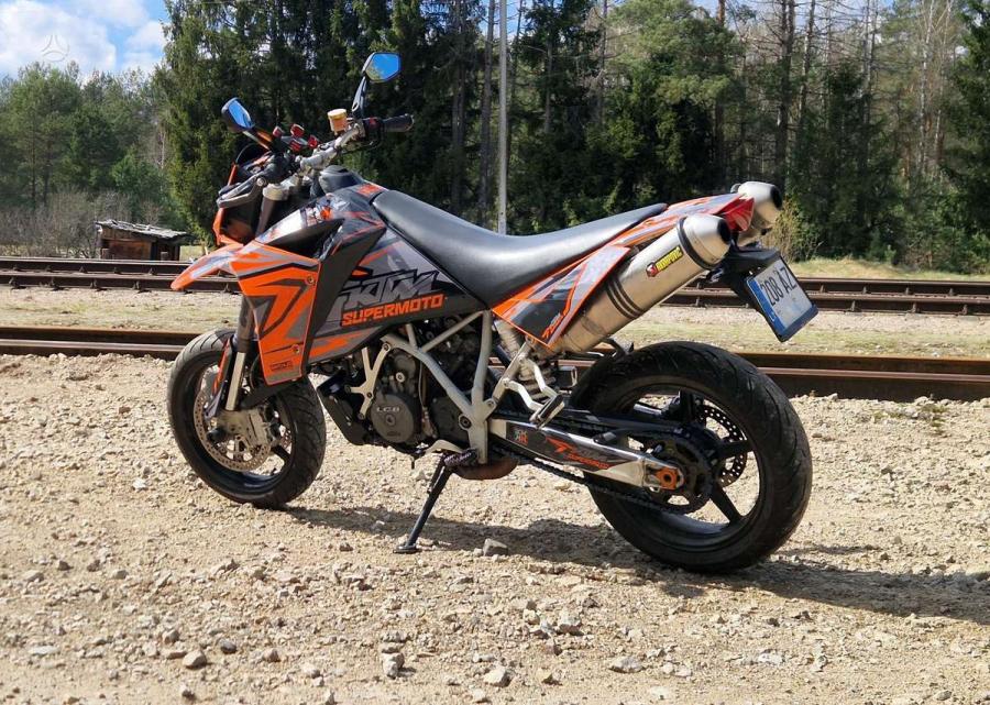 KTM Supermoto 2006 in Vilnius, with an engine capacity of 0.95 L and mileage of 42 thousand km for 3200 €, photo 4 on AUTOMOTO.COM.LV