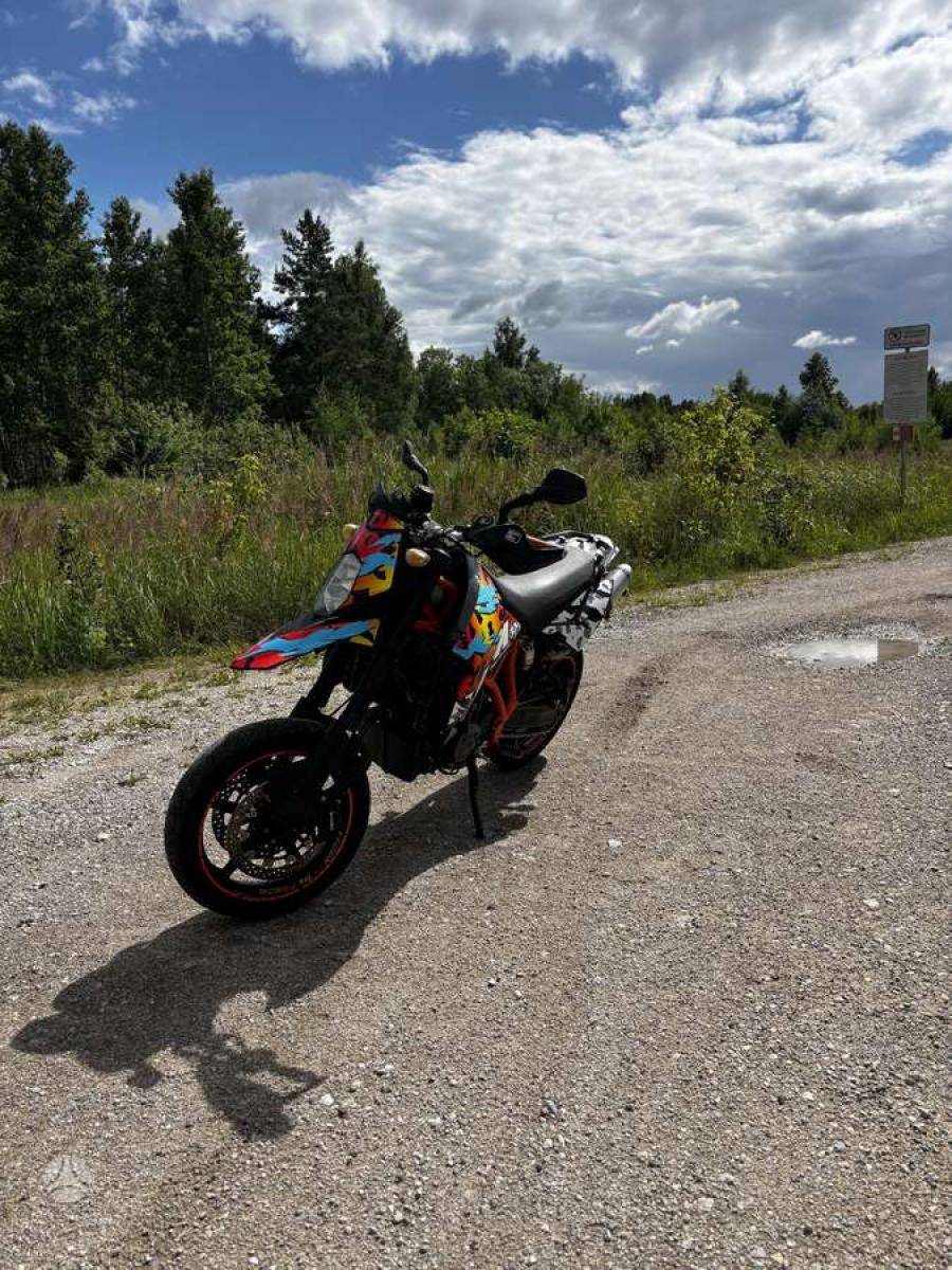 KTM Supermoto 2007 in Siauliai, with an engine capacity of 0.00 L and mileage of 81 thousand km for 2750 €, photo 28 on AUTOMOTO.COM.LV