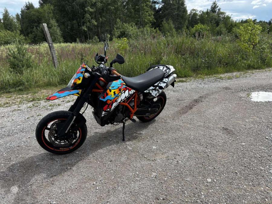 KTM Supermoto 2007 in Siauliai, with an engine capacity of 0.00 L and mileage of 81 thousand km for 2750 €, photo 31 on AUTOMOTO.COM.LV