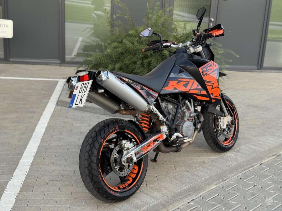 КТМ Supermoto 2007 в Каунас, объемом двигателя 0.95 л и пробегом 55 тыс. км за 3750 €, фото 3 на AUTOMOTO.COM.LV