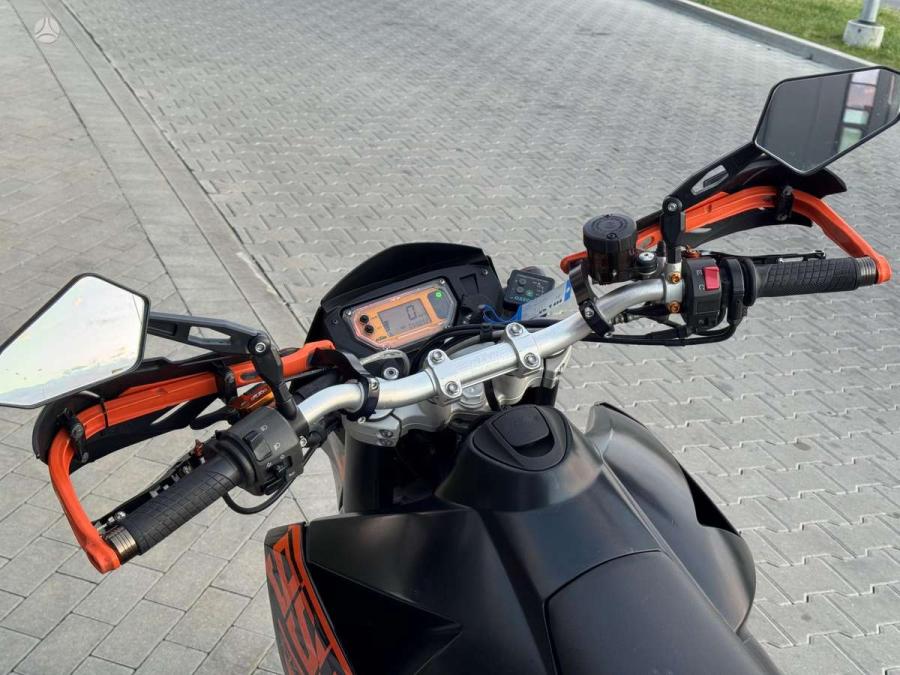 КТМ Supermoto 2007 в Каунас, объемом двигателя 0.95 л и пробегом 55 тыс. км за 3750 €, фото 9 на AUTOMOTO.COM.LV