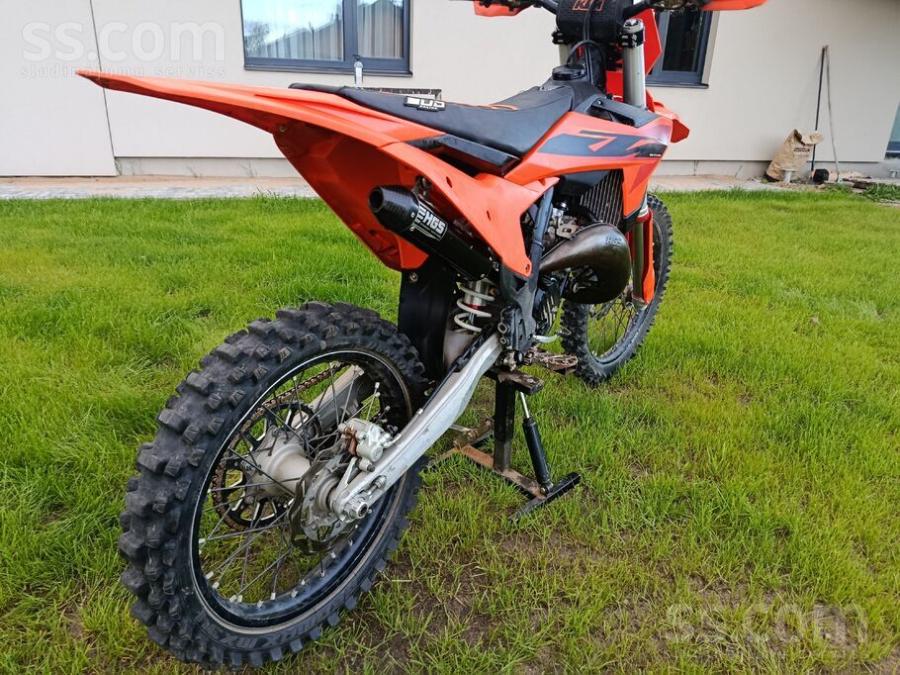 KTM SX 125 2025 Rīga, ar dzinēja tilpumu 0.13 L un nobraukumu 0 tūkst. km par 5000 €, foto 7 vietnē AUTOMOTO.COM.LV
