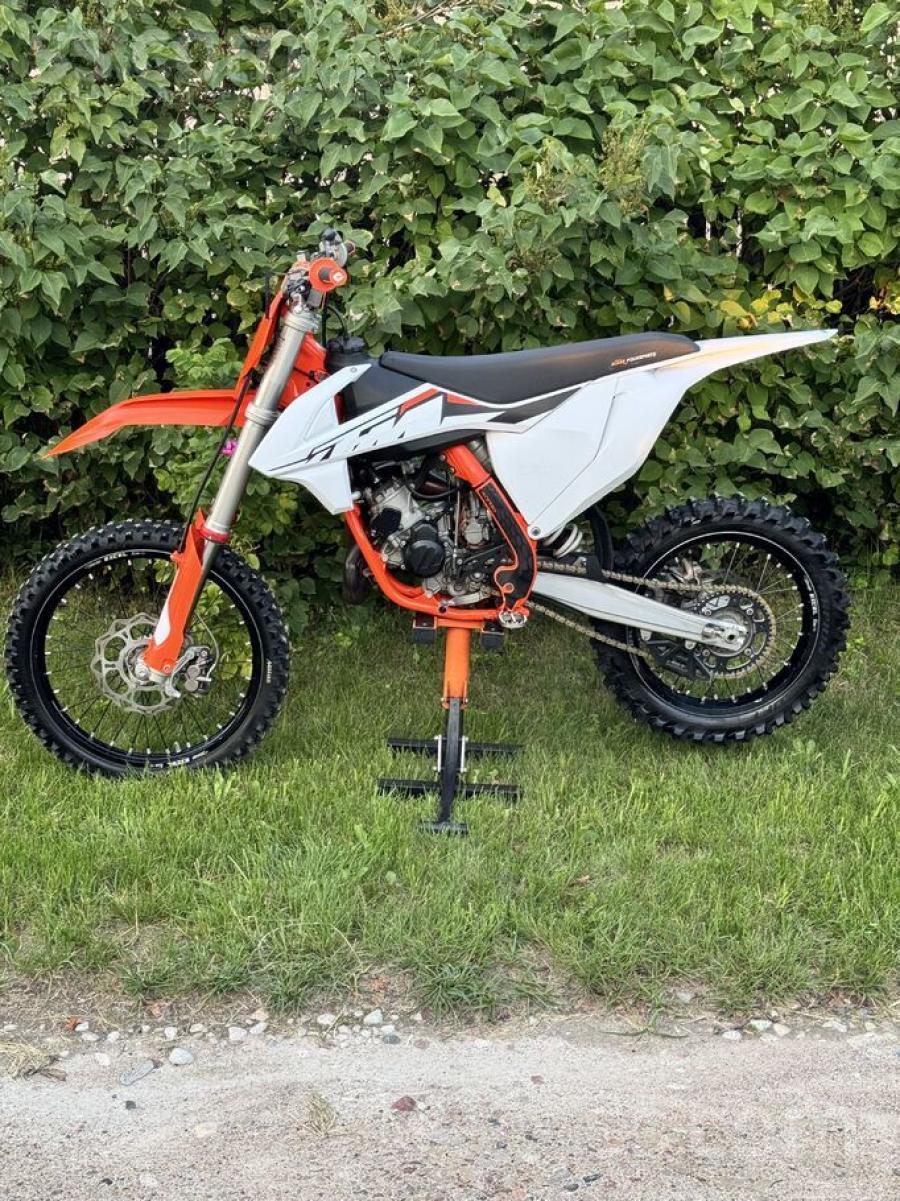 KTM SX 85 2024 in Liepaja, with an engine capacity of 85.00 L and mileage of 0 thousand km for 3800 €, photo 1 on AUTOMOTO.COM.LV