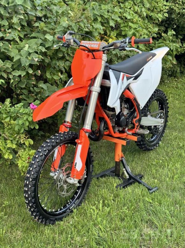 KTM SX 85 2024 in Liepaja, with an engine capacity of 85.00 L and mileage of 0 thousand km for 3800 €, photo 3 on AUTOMOTO.COM.LV