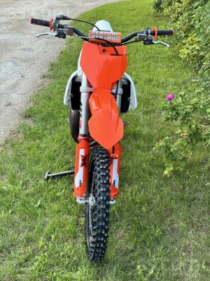 KTM SX 85 2024 in Liepaja, with an engine capacity of 85.00 L and mileage of 0 thousand km for 3800 €, photo 5 on AUTOMOTO.COM.LV