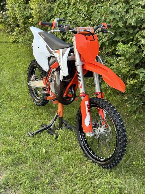 KTM SX 85 2024 in Liepaja, with an engine capacity of 85.00 L and mileage of 0 thousand km for 3800 €, photo 8 on AUTOMOTO.COM.LV