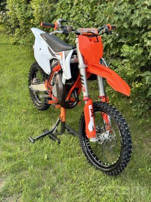 KTM SX 85 2024 in Liepaja, with an engine capacity of 85.00 L and mileage of 0 thousand km for 3800 €, photo 9 on AUTOMOTO.COM.LV