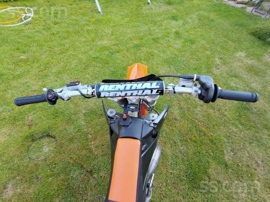 KTM SX 2003 in Daugavpils, with an engine capacity of 0.13 L and mileage of 0 thousand km for 2000 €, photo 5 on AUTOMOTO.COM.LV