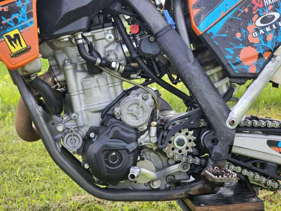 KTM SX 2014 in Moletai, with an engine capacity of 0.25 L and mileage of 40 thousand km for 2800 €, photo 6 on AUTOMOTO.COM.LV