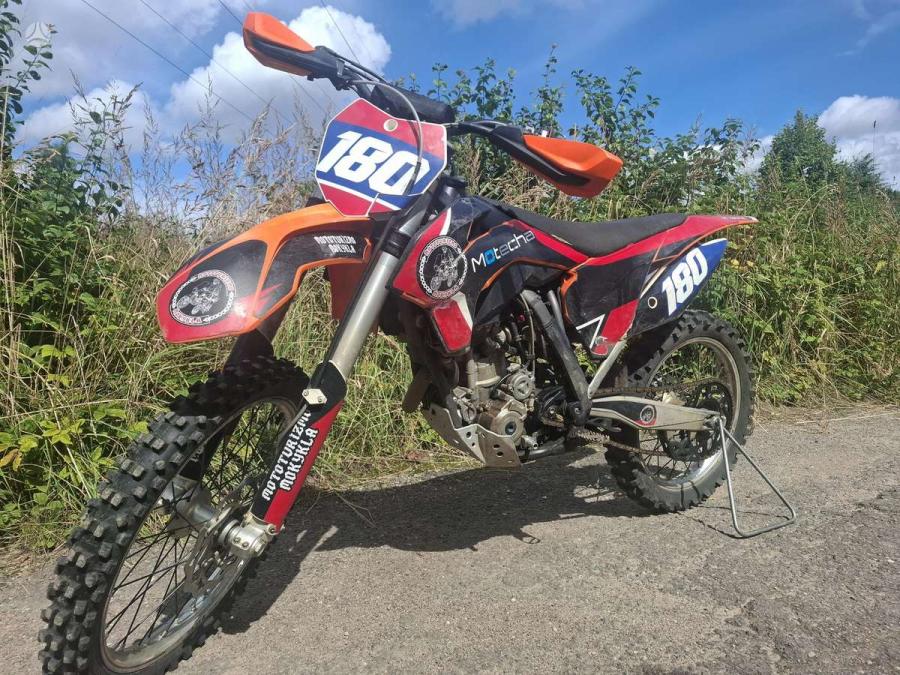 KTM SX 2015 in Elektrenai, with an engine capacity of 0.25 L and mileage of 0 thousand km for 2500 €, photo 3 on AUTOMOTO.COM.LV