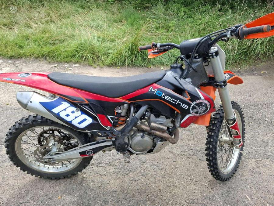 KTM SX 2015 in Elektrenai, with an engine capacity of 0.25 L and mileage of 0 thousand km for 2500 €, photo 4 on AUTOMOTO.COM.LV
