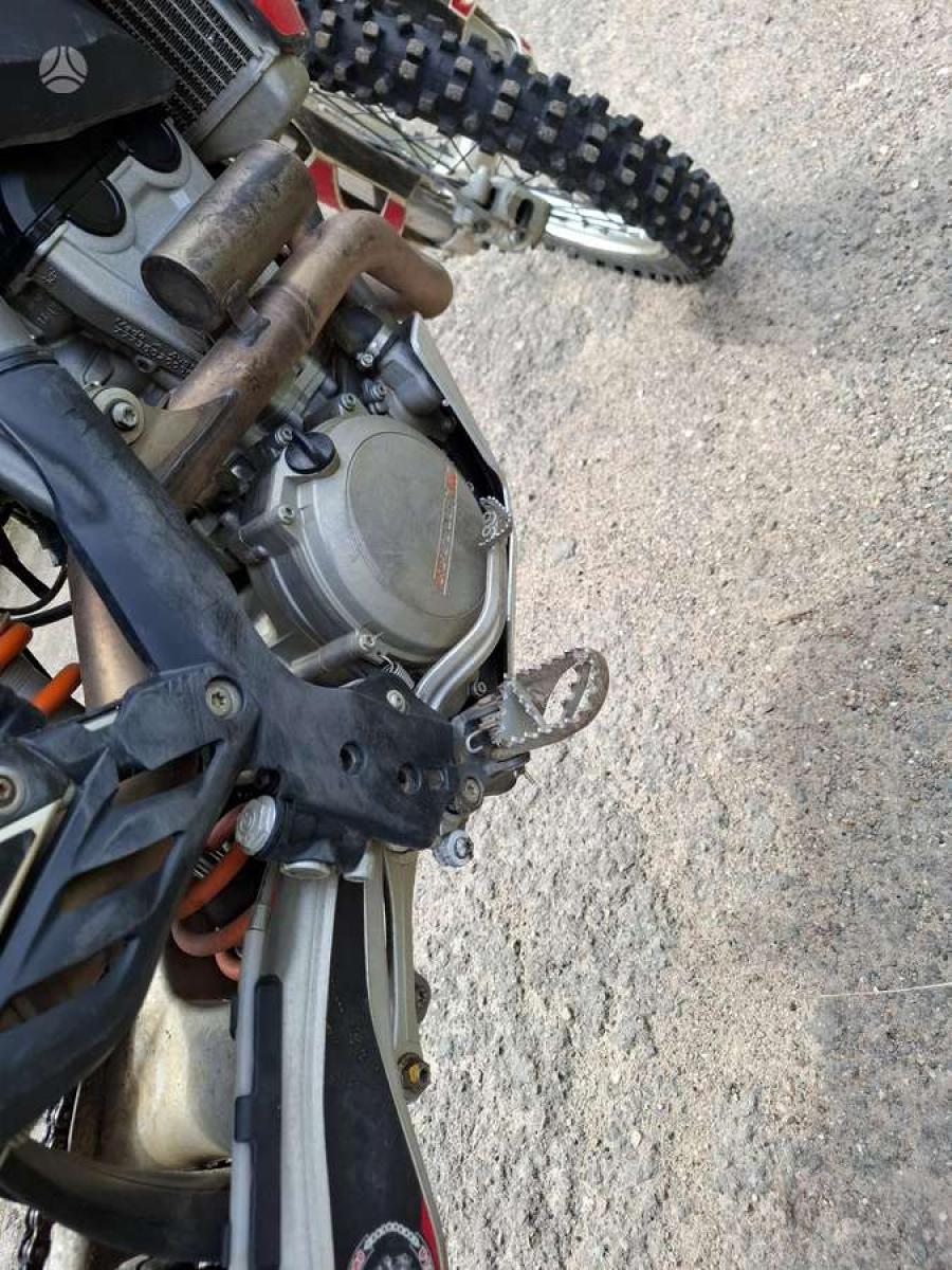 KTM SX 2015 in Elektrenai, with an engine capacity of 0.25 L and mileage of 0 thousand km for 2500 €, photo 10 on AUTOMOTO.COM.LV