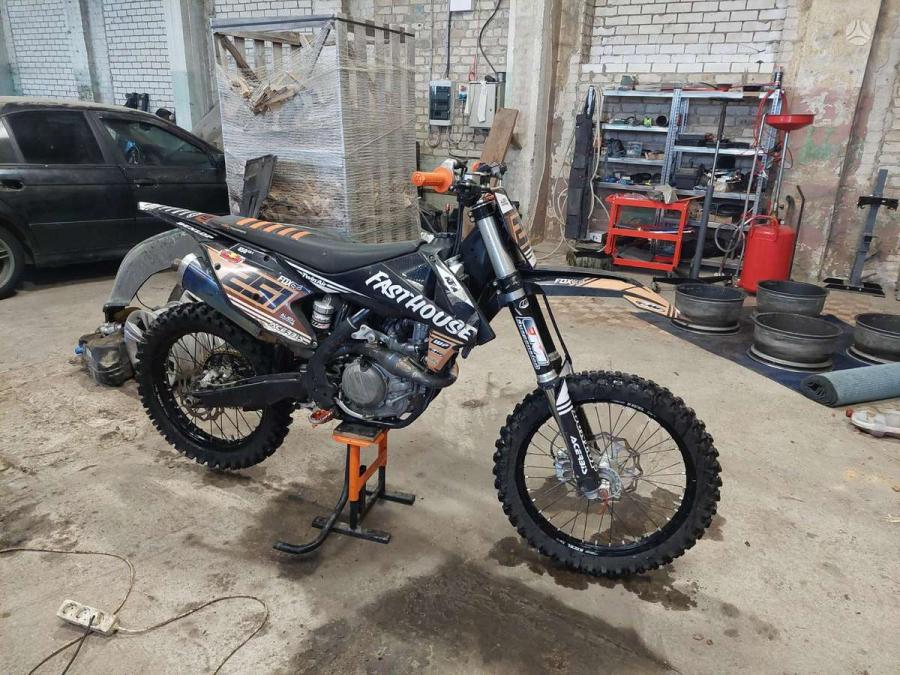KTM SX 2017 Ariogala, ar dzinēja tilpumu 0.45 L un nobraukumu 250 tūkst. km par 3600 €, foto 1 vietnē AUTOMOTO.COM.LV