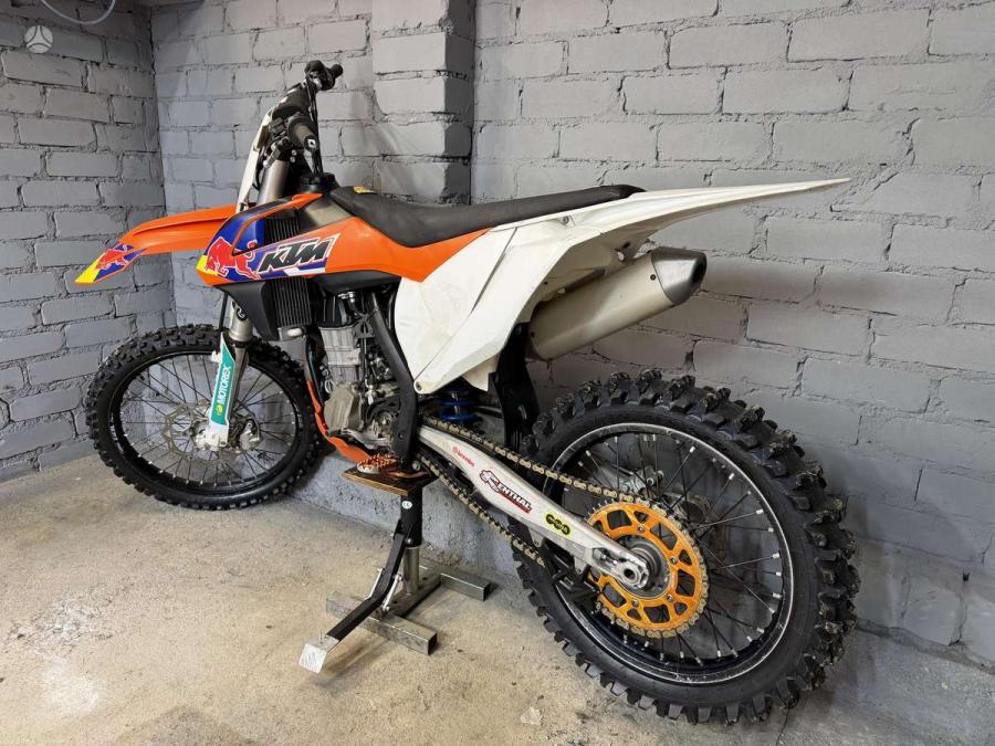KTM SX 2017 in Rokiskis, with an engine capacity of 0.45 L and mileage of 0 thousand km for 3650 €, photo 4 on AUTOMOTO.COM.LV